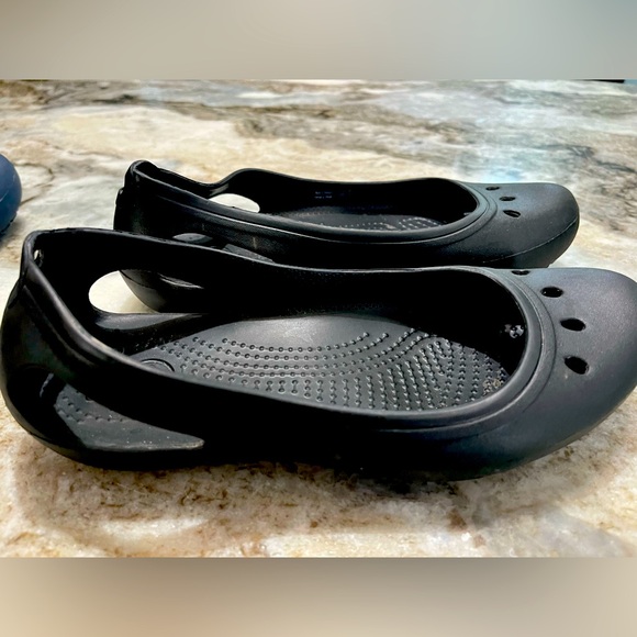 CROCS | Shoes | Crocs Kadee Black Work Ballet Flat Size 7w | Poshmark